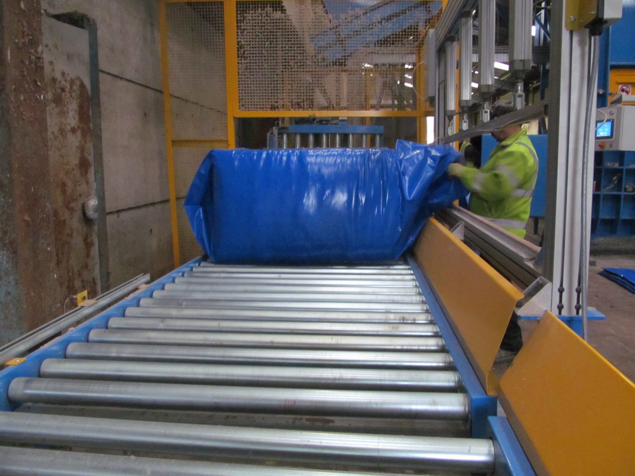 BIG BAG BALER FOR SHREDDED WASTE - Ken Mills Engineering Ltd